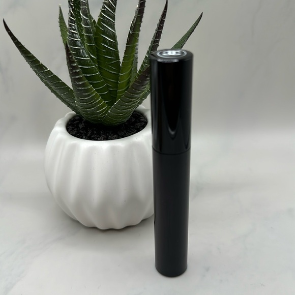 CHANEL | Makeup | Chanel Mascara | Poshmark